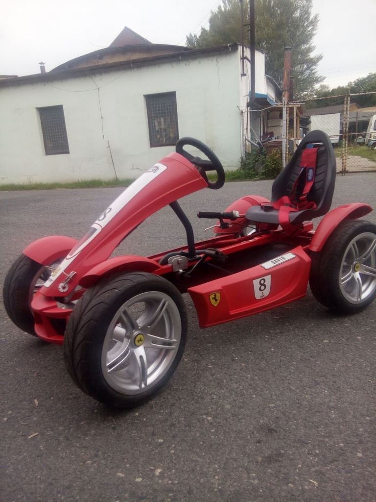 BERG Ferrari FXX Exclusive BAZAR